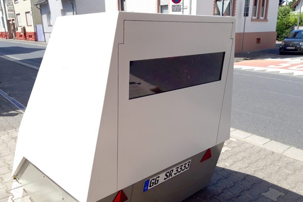 Mobiler Blitzer erfolgreich - Journal Lokal